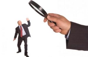 5 Reasons to Stop Micromanaging your Employees Right Now | EffortlessHR